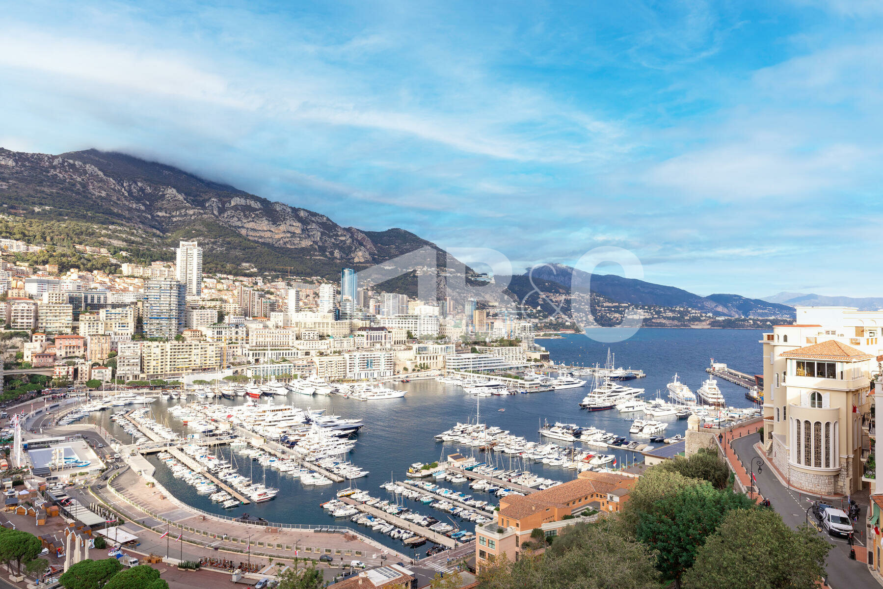 For sale Monaco Ville - Villa / +5 rooms [V080-22] | B&C Monaco Properties