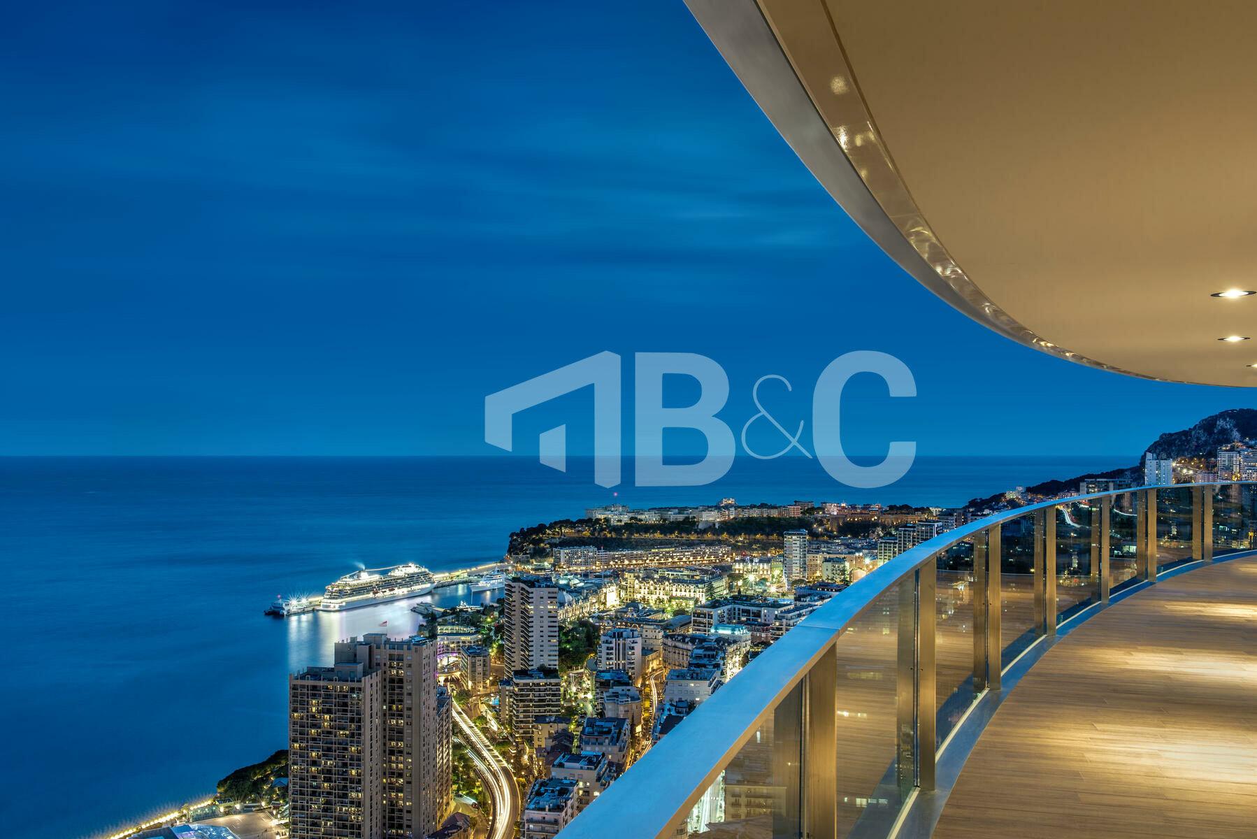 Rental Tour Odéon - Apartment / 5 rooms [LRED-31.01] | BC PROPERTIES MONACO