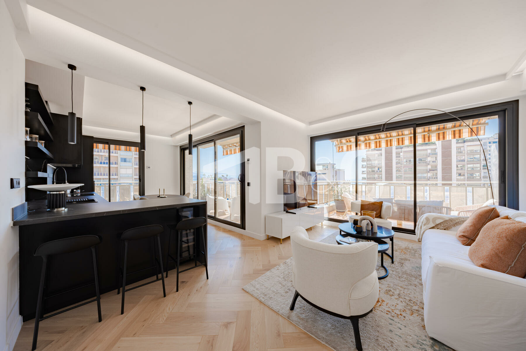 For sale Buckingham Palace - Apartment / 3 rooms [VA15-2024] | BC ...